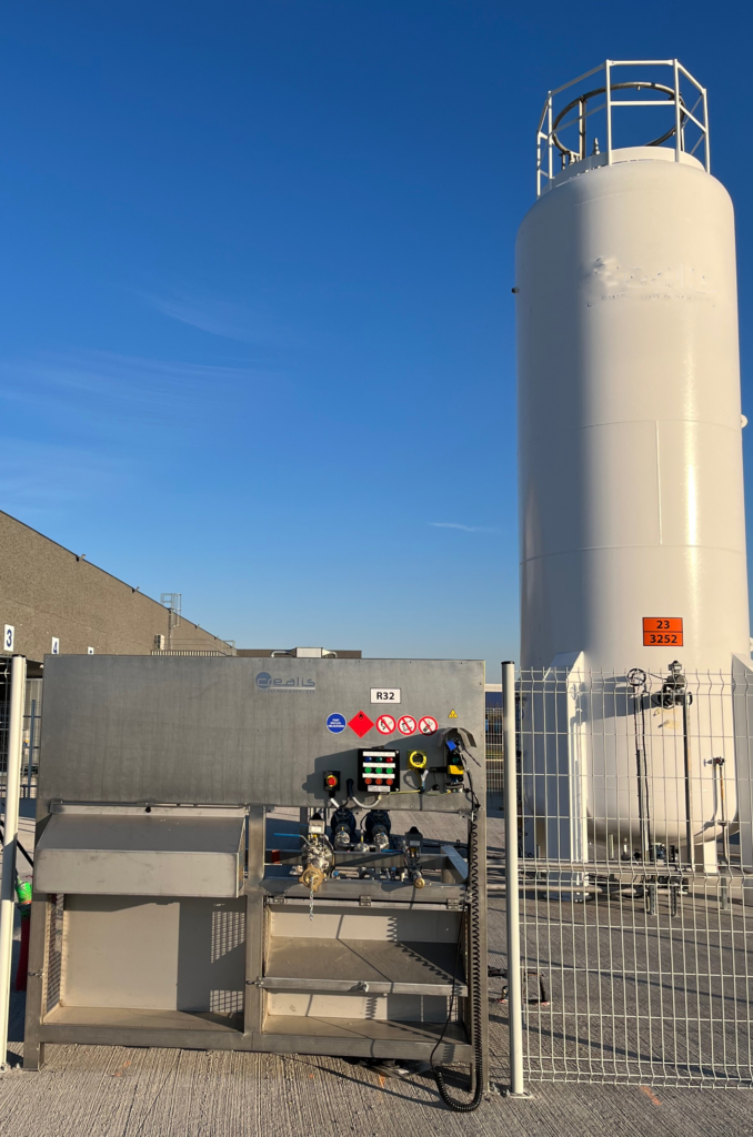 Storage tanks for flammable + non flammable gas - Climalife