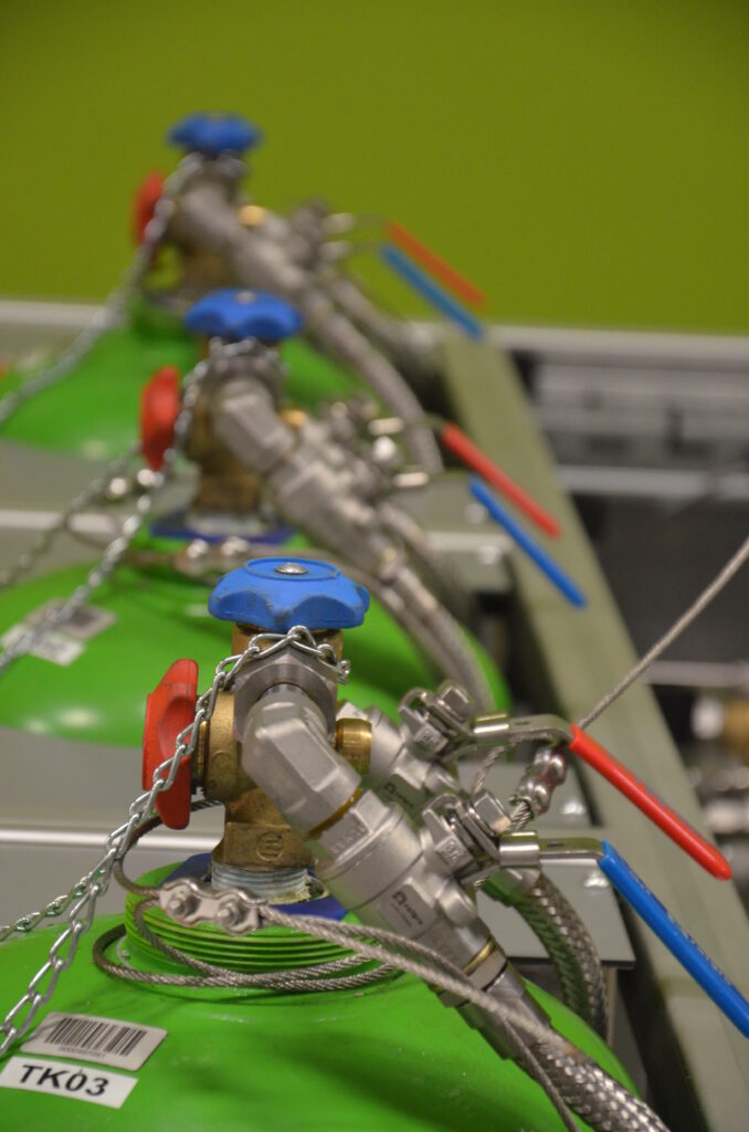 SF6 Re-testing SF6 cylinders - Climalife